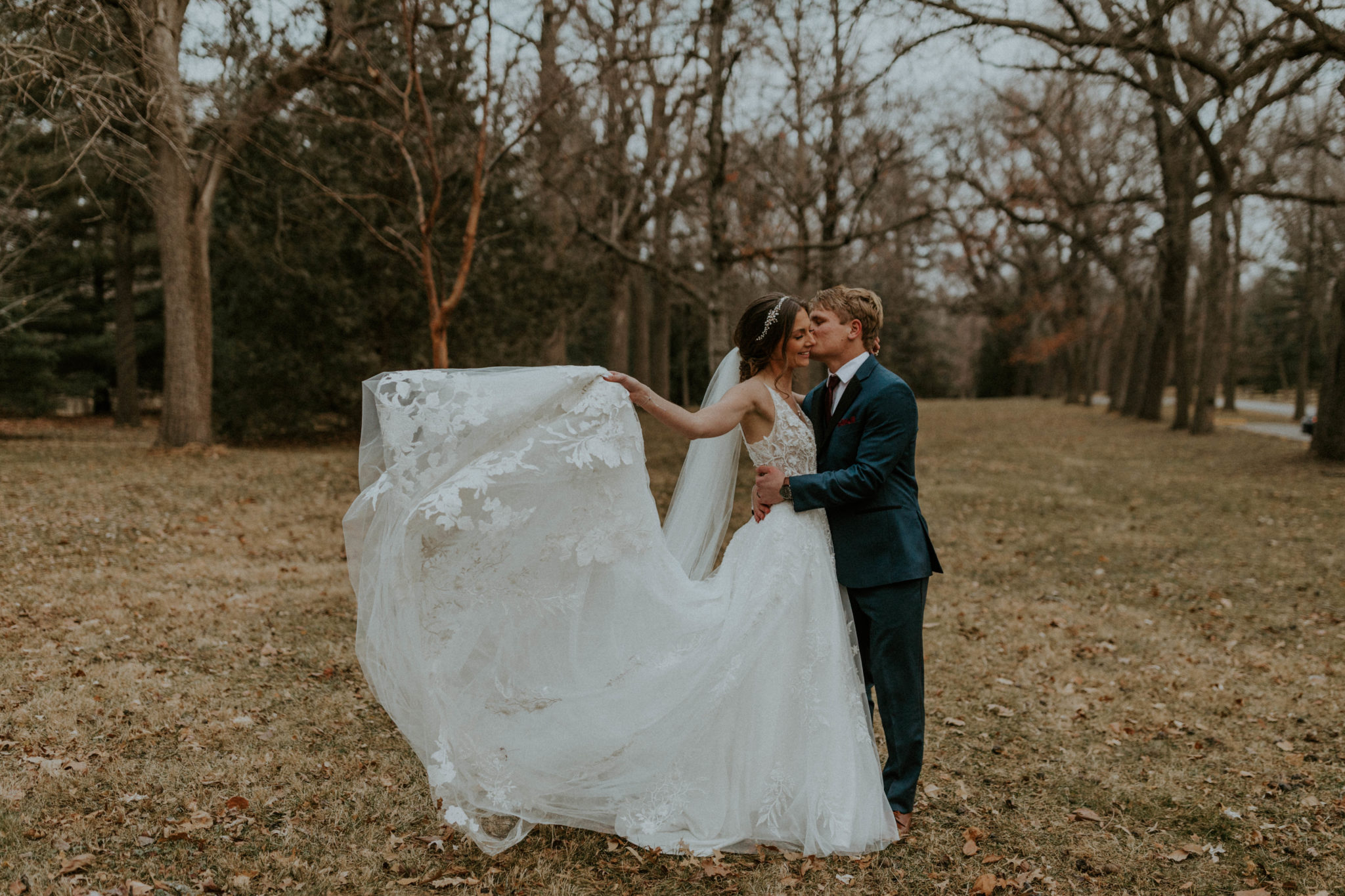 Emily + Kyle | Omaha Winter Wedding - mckennachristinephotography.com