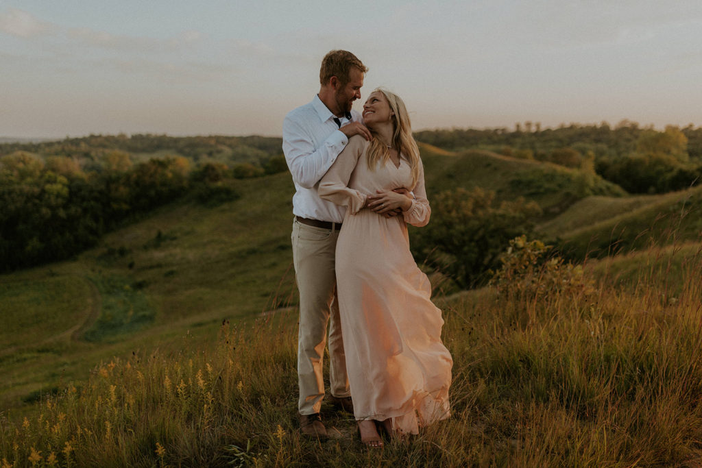 7 Engagement Photo Tips For The Perfect Engagement Session ...